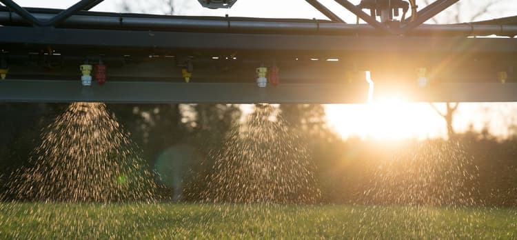 agrotop GmbH | Flat Fan Flachstrahldüsen von AirMix | agrotop